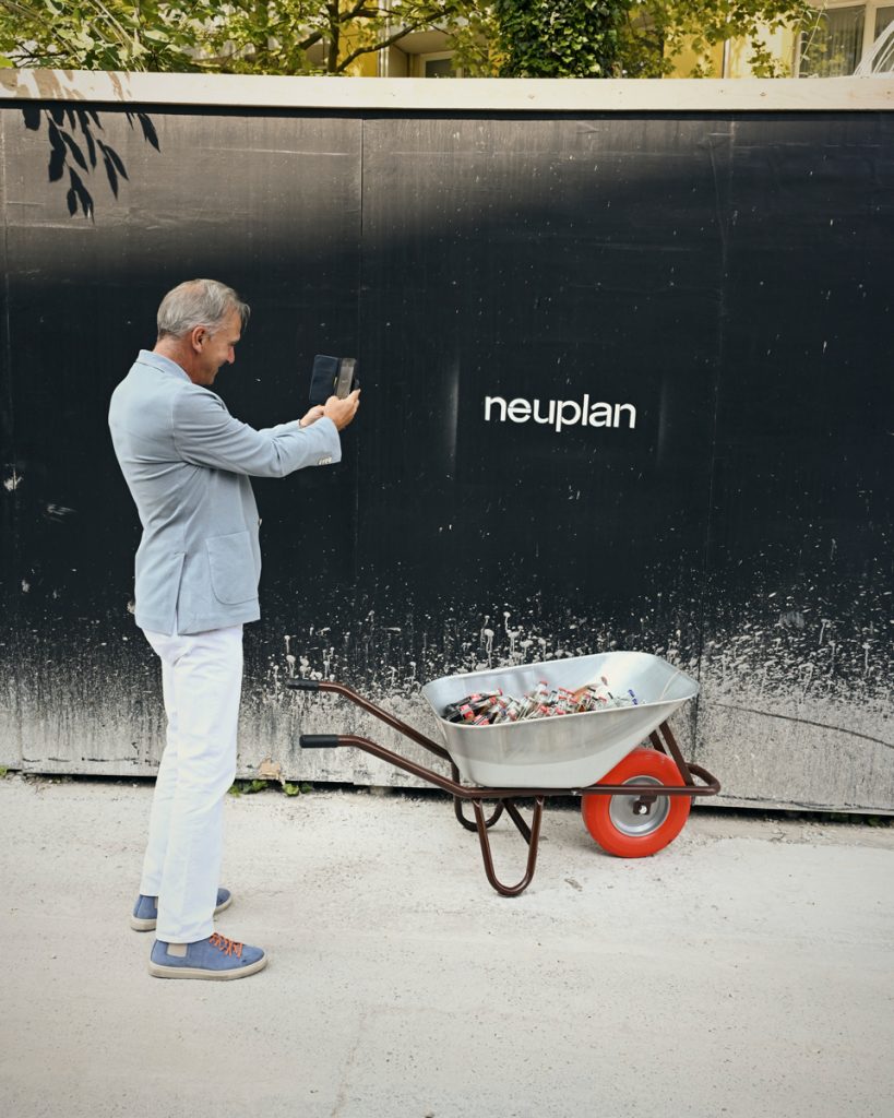 Grundsteinlegung: It Started With A KISS! – neuplan